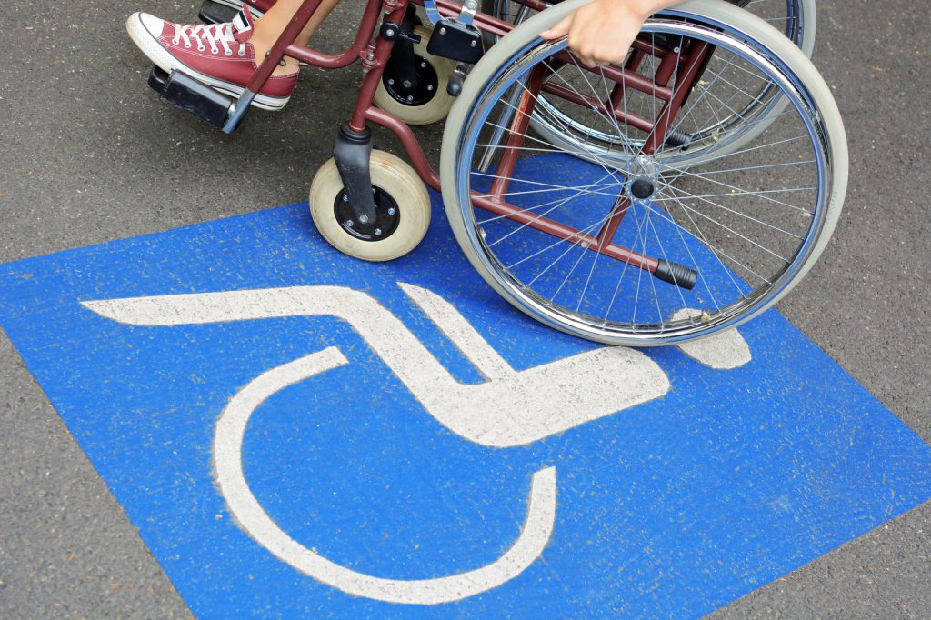 Schwerbehindertenausweis Vorteile: Alle Vorteile! | Heimarbeit.de √