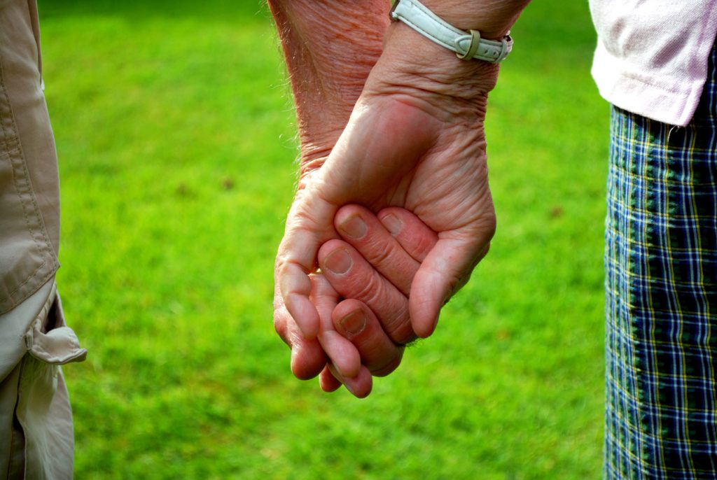 Altenheim will Paar nach 62 Jahren Ehe auseinander bringen | Heimarbeit ... Altenheim will Paar nach 62 Jahren Ehe auseinander bringen | Heimarbeit ...