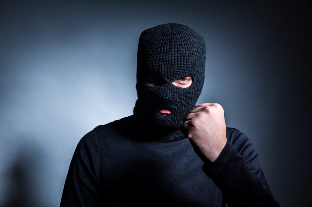 Berlin: Mann von Maskierten auf Straße erschlagen | Heimarbeit.de √